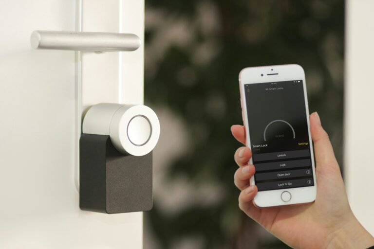 The Best Smart Lock & Lockbox Options For Airbnb Self Check-In 2025